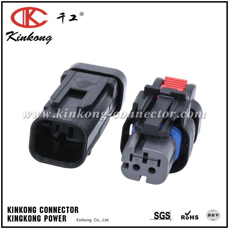 2 pole housing connector with TPA 776522-2