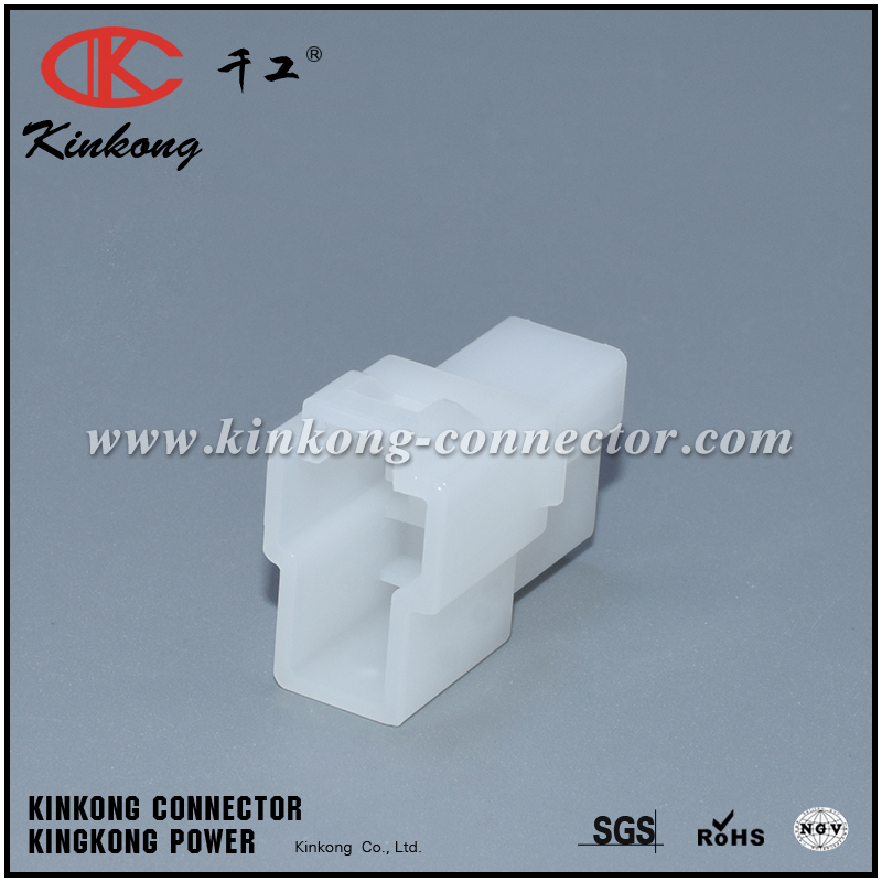 3 pins blade crimp connector 71222825